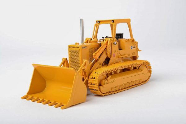Memorable Model: Caterpillar® 983B Track-type Loader - Classic ...