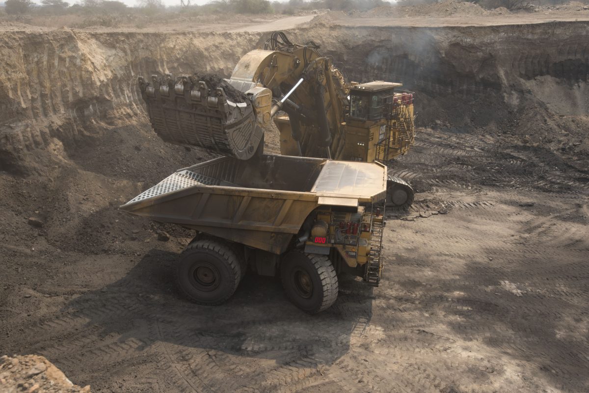 New Model Announcement: Cat® 6090 FS Hydraulic Front Shovel - Classic ...