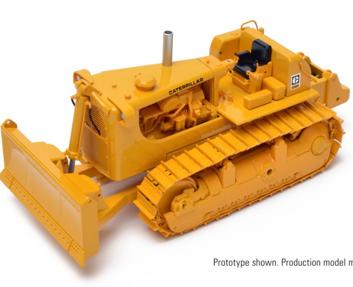 1:48 Cat® DD9G Push Dozer with Dual D9 Tractors - Die-cast - Classic ...