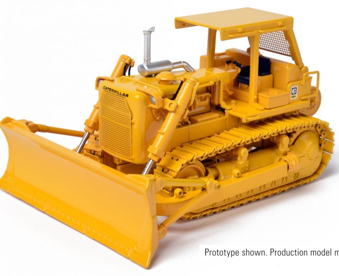 1:48 Cat® D8K Dozer with U-Blade - Die-Cast - Classic Construction Models