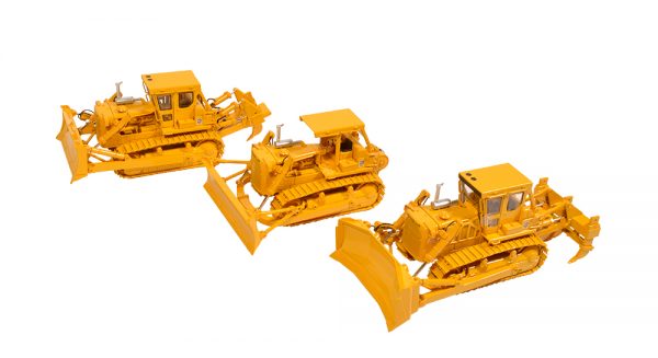 Unsealed: Cat® D8K's Have Arrived! - Classic Construction Models