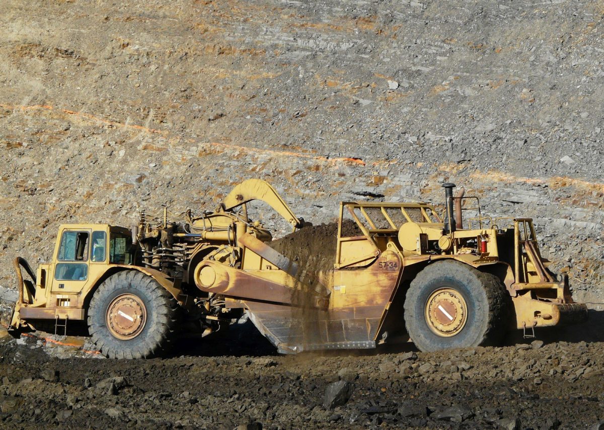 New Model Announcement: Cat® 651E & 657E Scrapers - Classic Construction Models