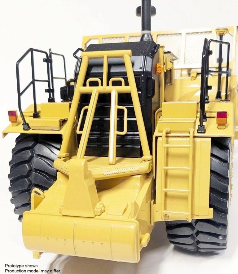 Just In: Cat®651 & 657 Wheel-Tractor Scraper First Samples Have Arrived ...
